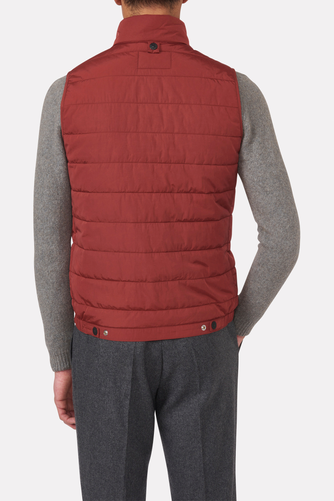Regular Fit Liner Nylon Waistcoat - Red | Oscar Jacobson