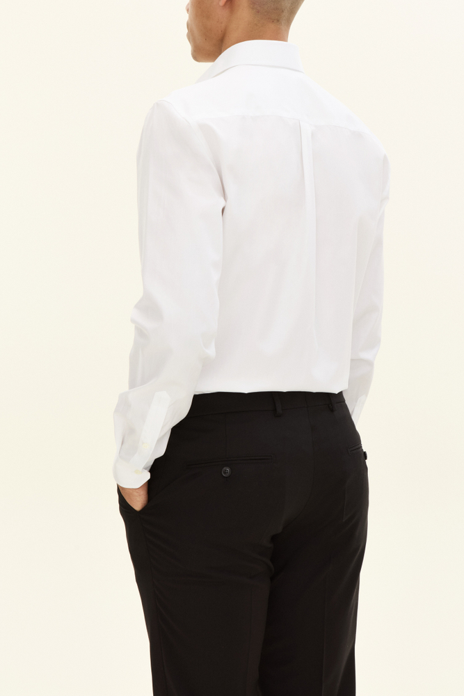 Regular Fit Cut Away Poplin Shirt - White | Oscar Jacobson