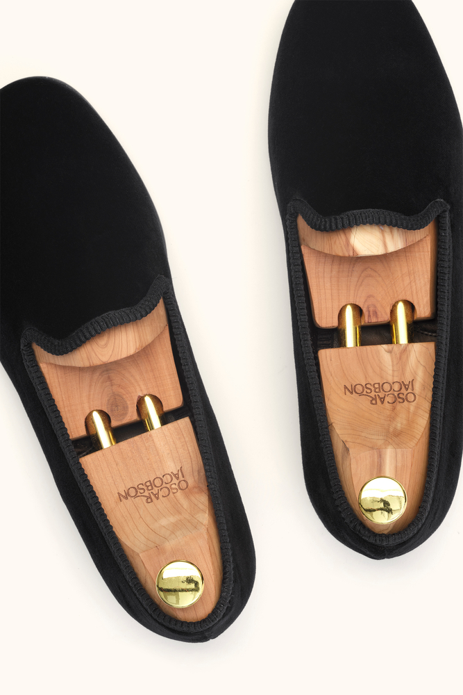 Tuxedo Velvet Slippers - Black | Oscar Jacobson