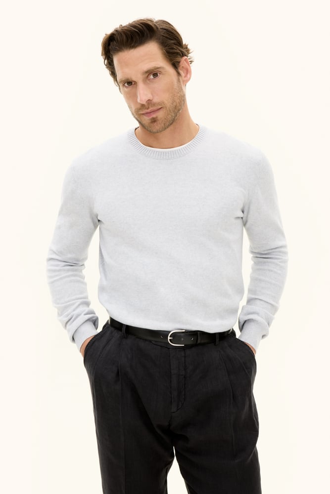 Regular Fit Roundneck Cotton Kashmir Sweater - Light grey | Oscar Jacobson